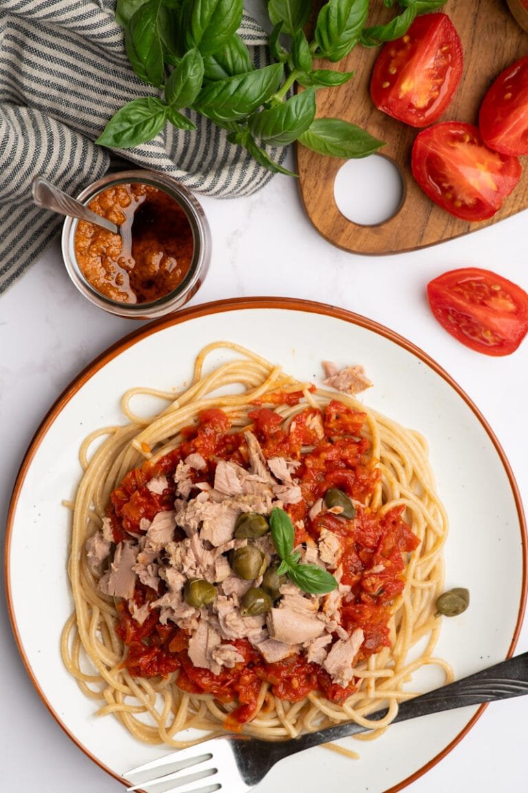 Spaghetti z tuńczykiem i pomidorami | Good Balanced Food